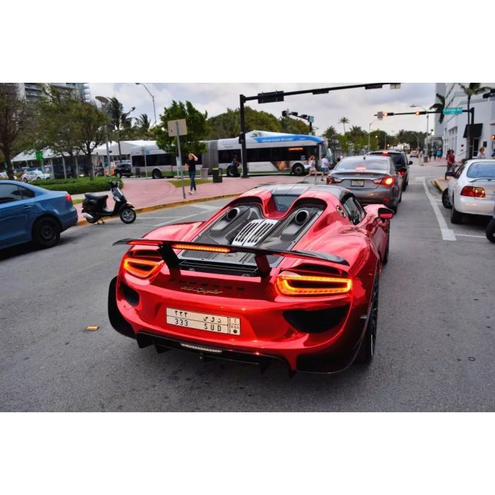 Quality Gloss Red Mirror Chrome Car Vinyl Wrap For Sale | Carwraponline.com