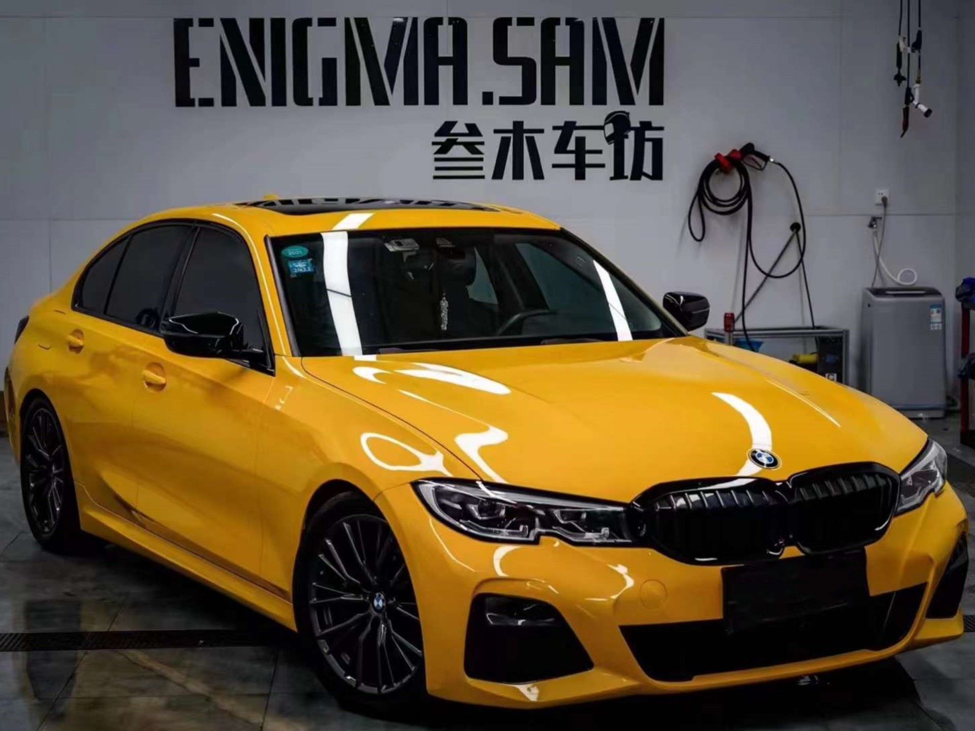 Quality Gloss Sunflower Yellow Car Wrap For Sale | Carwraponline.com