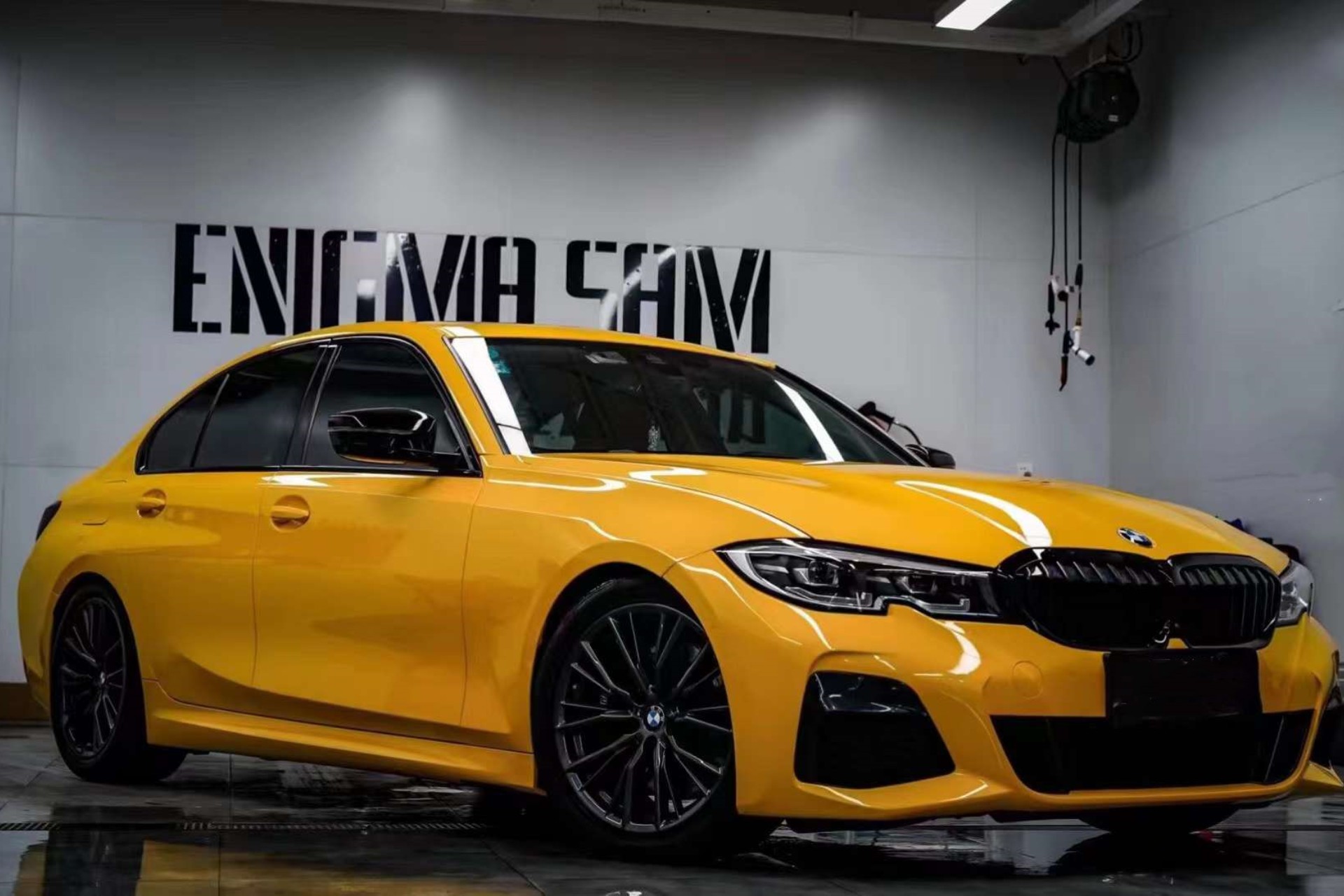 Quality Gloss Sunflower Yellow Car Wrap For Sale | Carwraponline.com