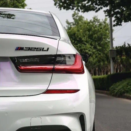 Quality Gloss White Purple Car Wrap For Sale | Carwraponline.com