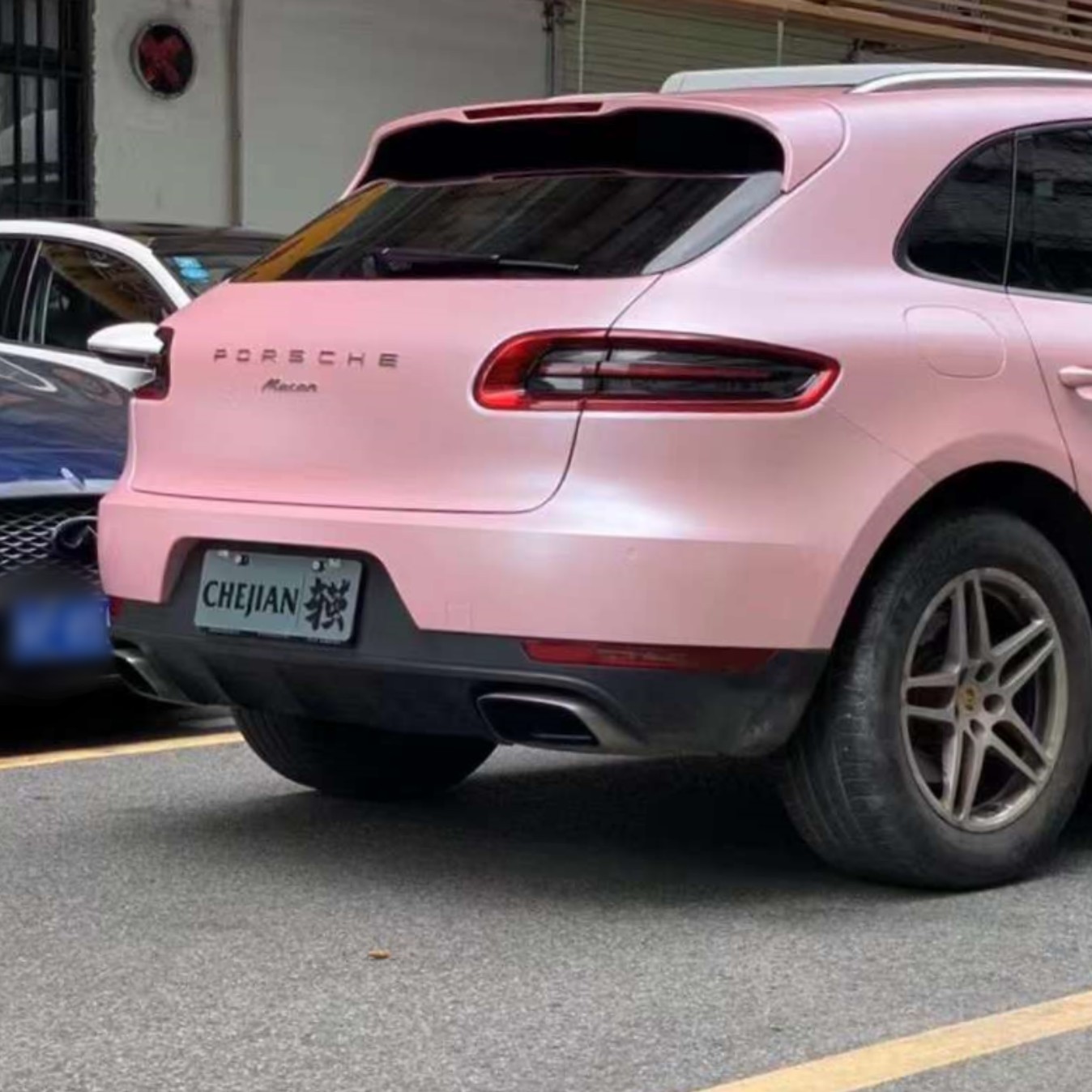Matte Metallic Pearl Pink Car Wrap