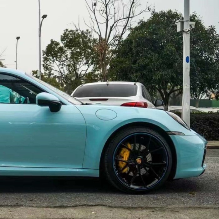 Quality Super Gloss Glacier Blue Car Wrap For Sale | Carwraponline.com