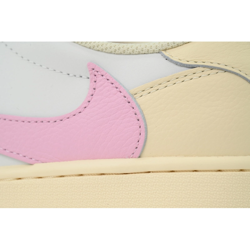 Best PK God Batch Travis Scott x Air Jordan 1 Low Soft Powder Pouring ...