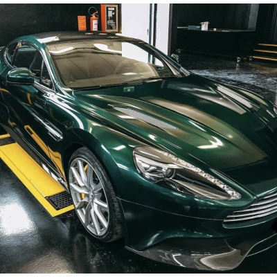 Gloss Dark Green Metallic Car Wrap| British Midnight Green Vinyl Wraps