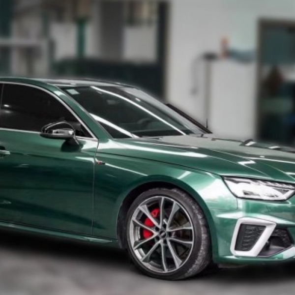 Metallic Emerald Green Vinyl Wrap| Gloss Green Car Wrap ALUKOVINYL