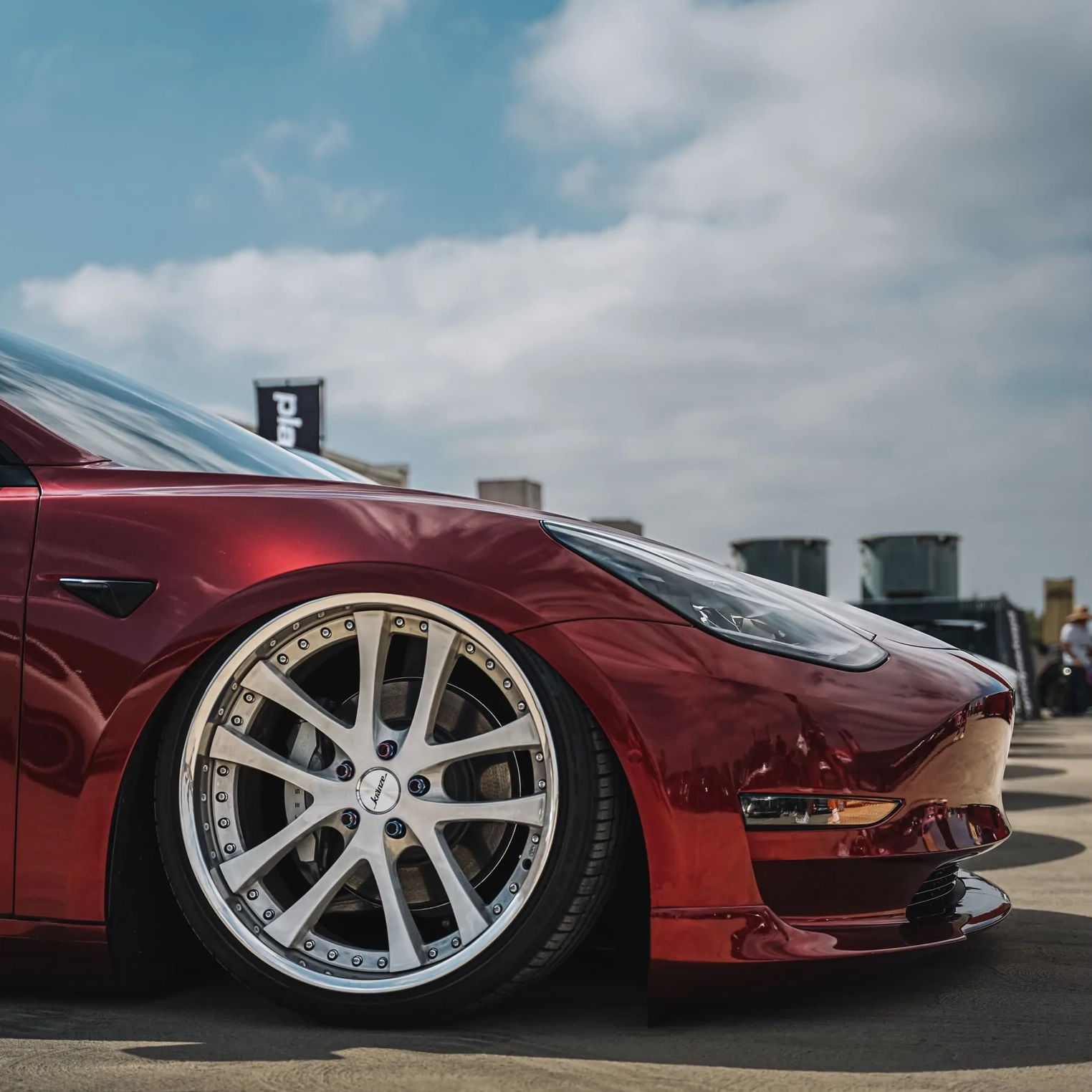 Gloss Vampire Red Vinyl Wrap| Glossy Vampire Red Car Wraps