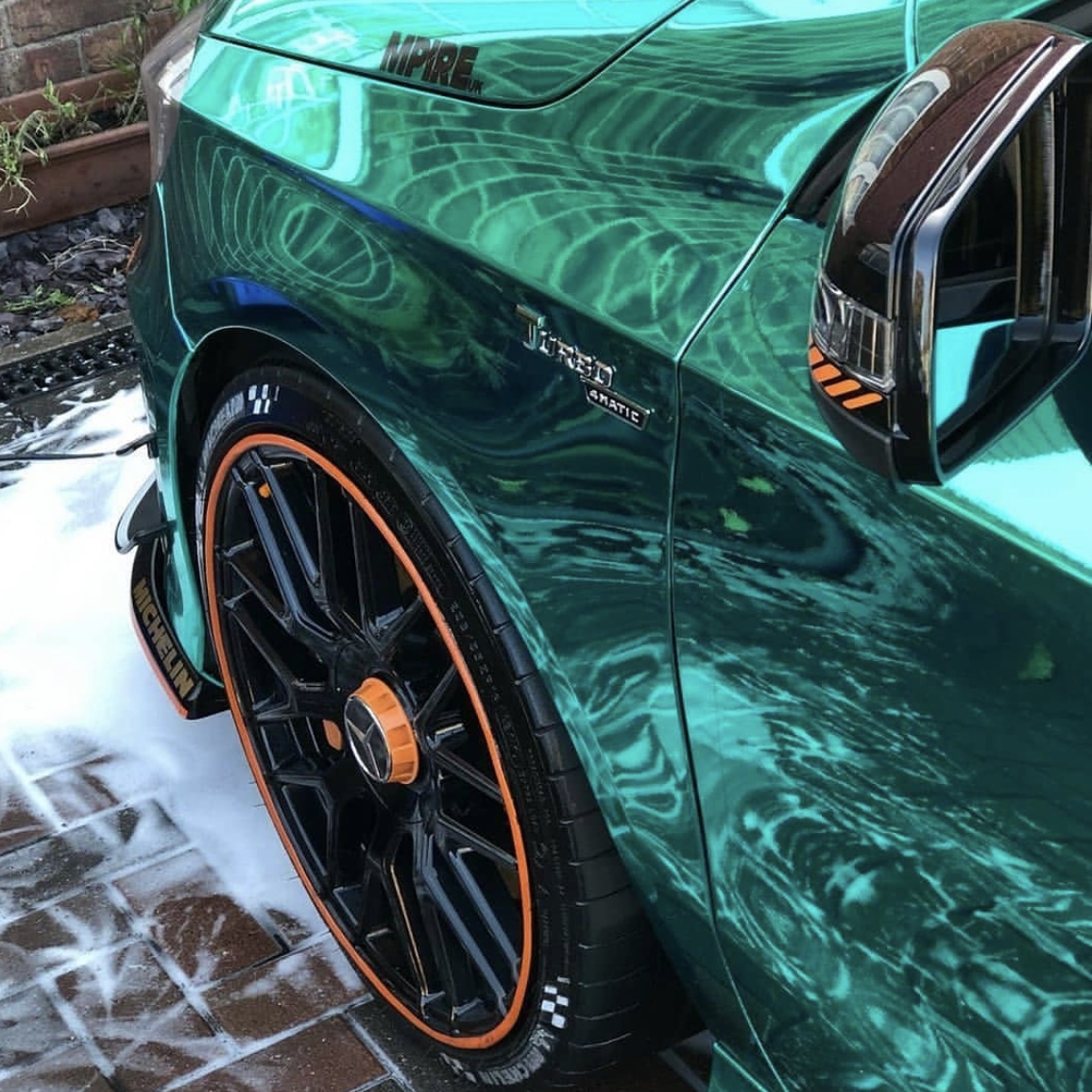Chrome Mirror Mint Green Vinyl Wrap|Green Chrome Car Wraps alukovinyl