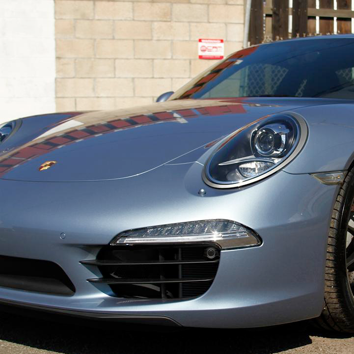 Best Gloss Ice Blue Car Vinyl | Metallic Ice Blue Wraps - ALUKOVINYL