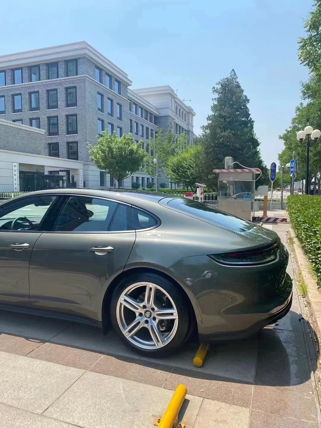 Millennium Jade Wrap | Gloss Metallic Millenium Jade Car Wraps - ALUKOVINYL