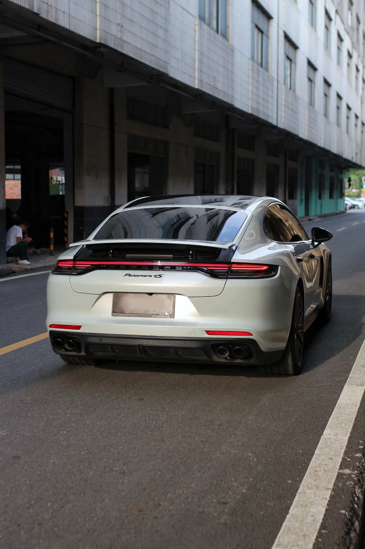 Gloss Martin Silver Grey Car Wrap | Metallic Martin Silver Grey Vinyl Wraps