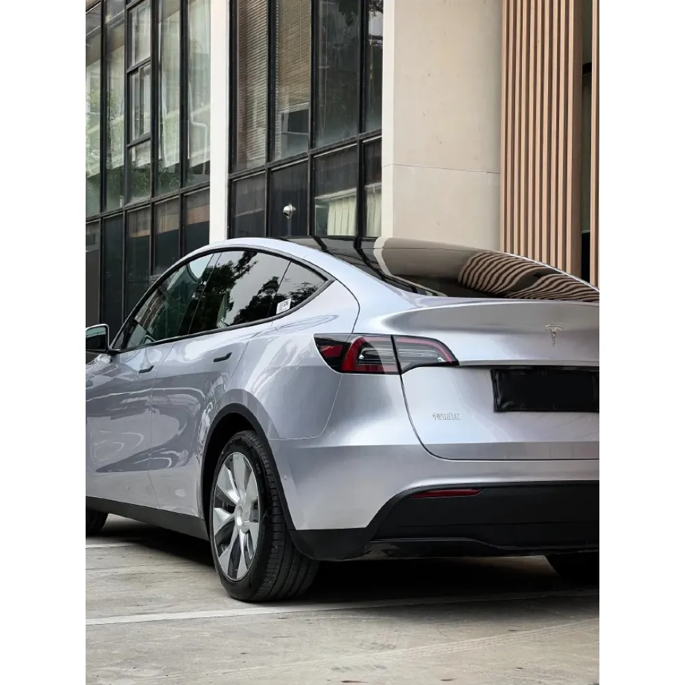 Gloss Fleuret Silver Car Wrap | Metallic Fleuret Silver Vinyl Wraps