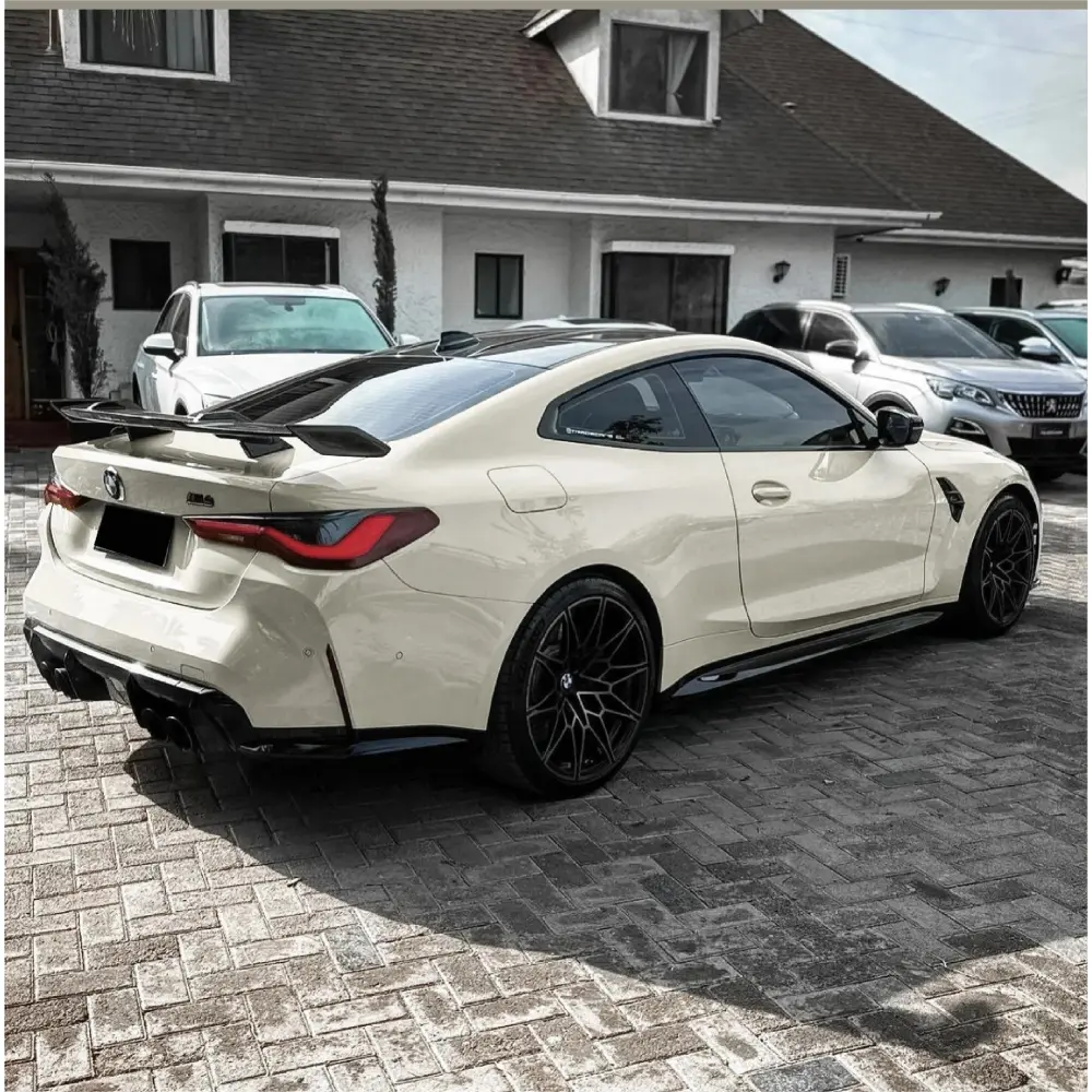 Best Gloss Pepper White Car Wrap | Pepper White Vinyl Wraps - ALUKOVINYL