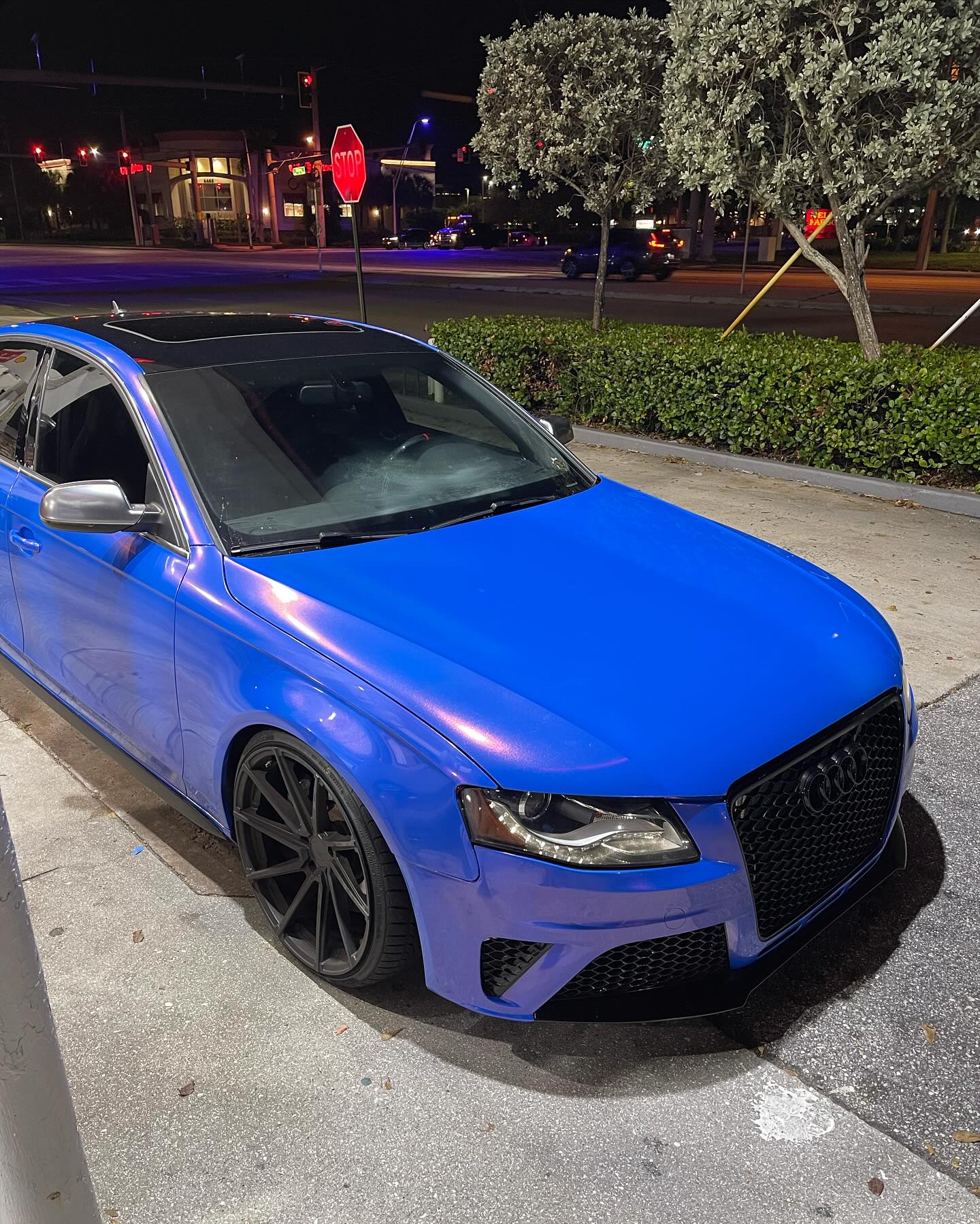 Best Gloss Diamond Red Blue Car Wrap | Metallic Diamond Red Blue Vinyl Wrap