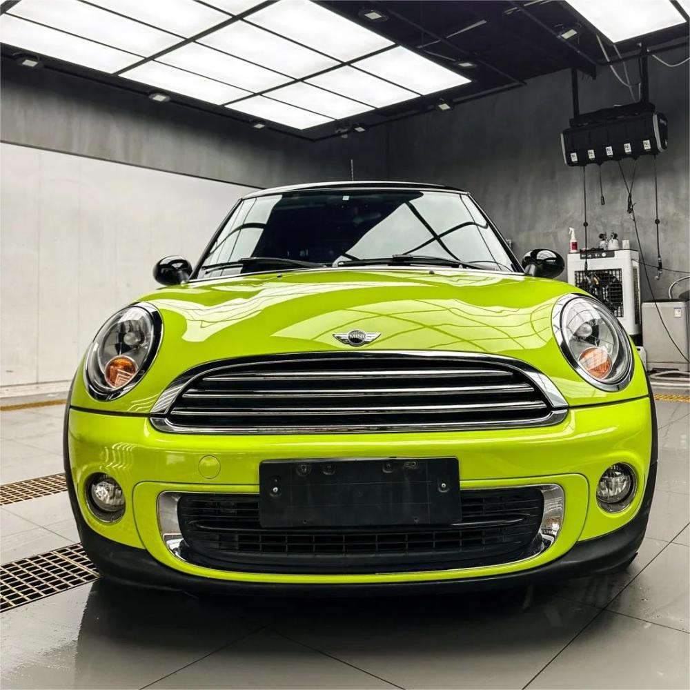 Gloss São Paulo Yellow Wrap | Chartreuse Yellow Vinyl Wrap
