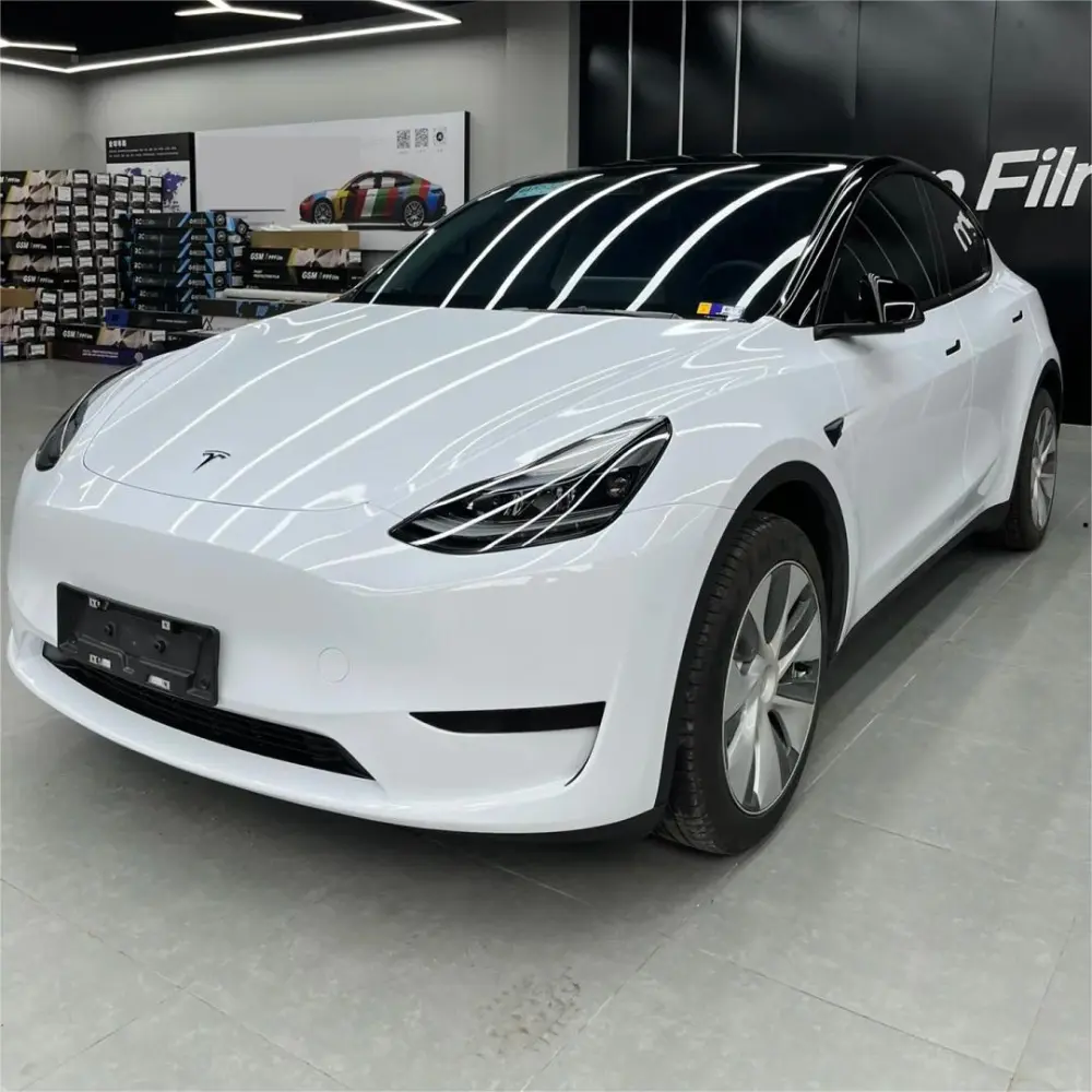Gloss Ceramic White Car Wrap | Ceramic White Vinyl Wraps