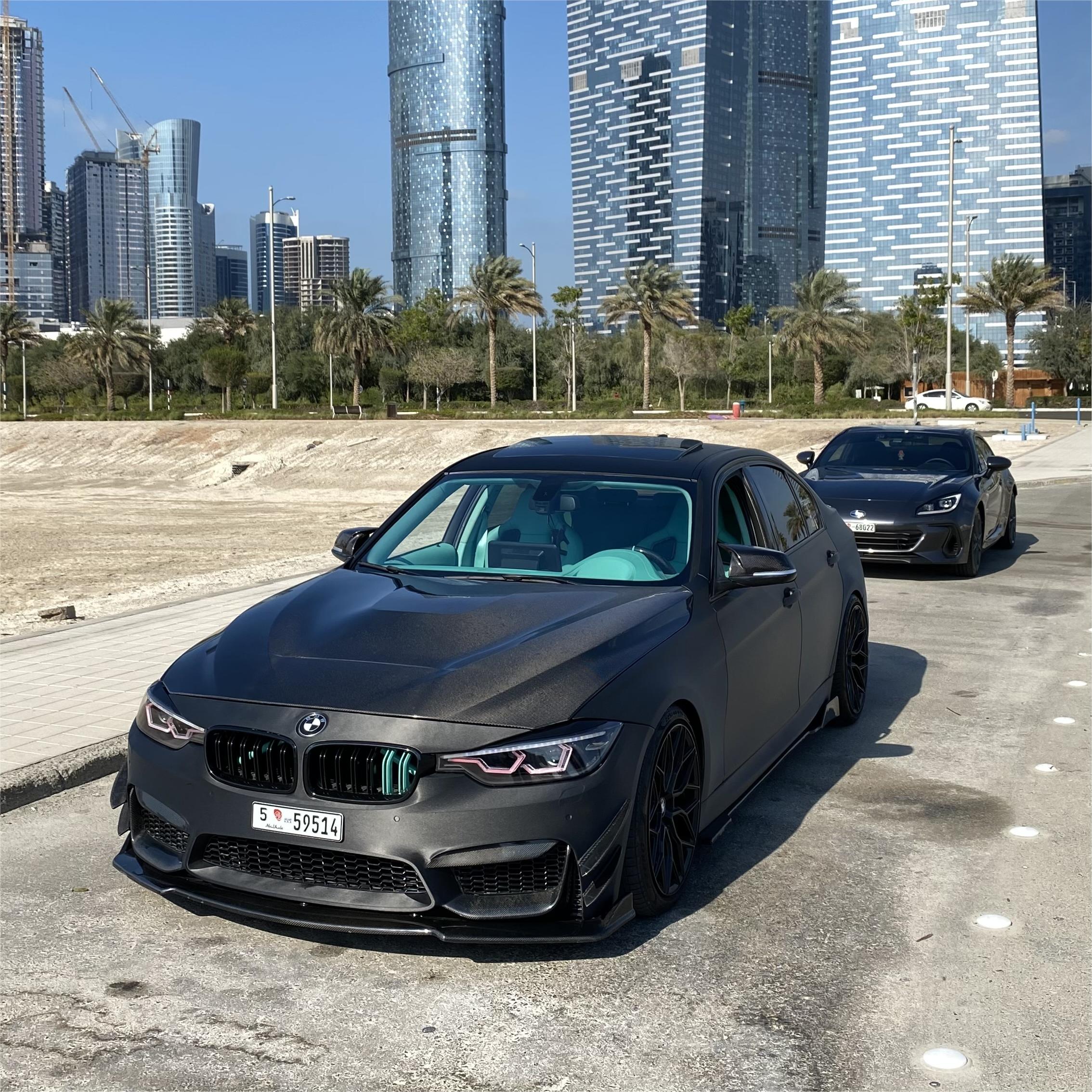 Matte Brushed Black Vinyl Wrap | Metallic Brushed Black Car Wraps - ALUKOVINYL