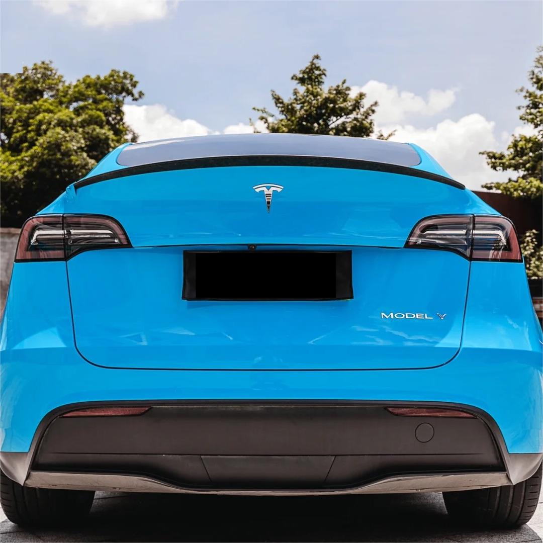 Gloss Crystal Sky Blue Vinyl Wrap | Crystal Sky Blue Car Wraps - ALUKOVINYL