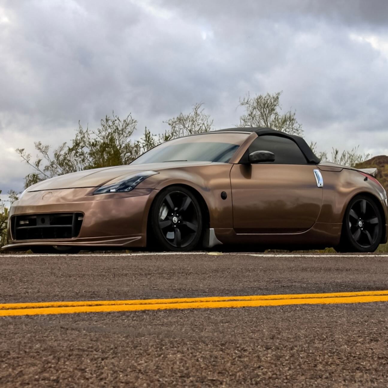 Gloss Metal Brown Car Wrap | Metallic Metal Brown Vinyl Wraps - ALUKOVINYL