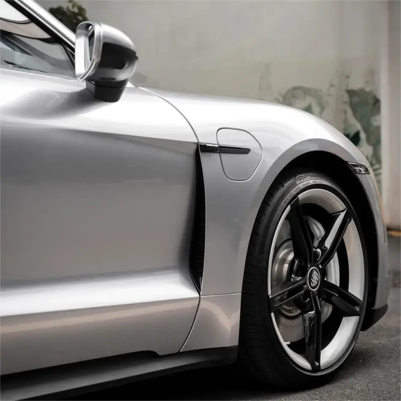 Gloss GT Silver Car Wrap | Metallic GT Grey Silver Vinyl Wraps - ALUKOVINYL