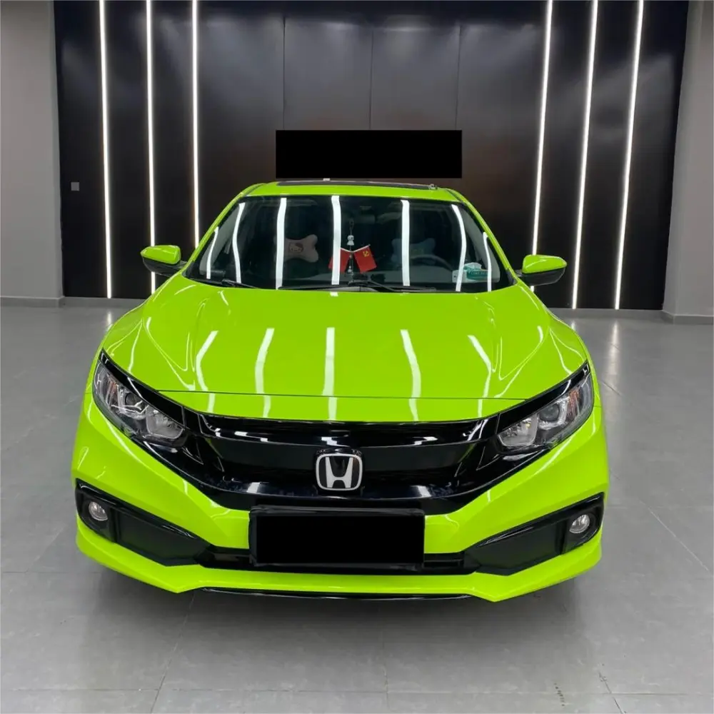 Best Gloss Apple Green Car Wrap | Apple Green Vinyl Wraps - ALUKOVINYL