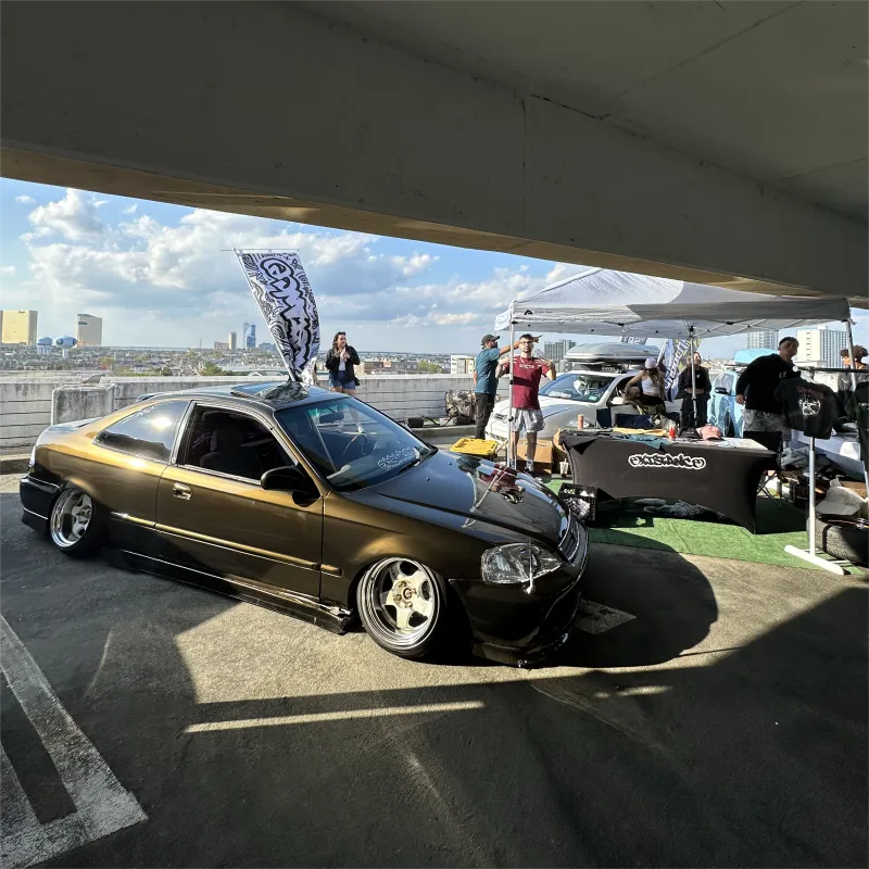 Best Gloss Metallic Midnight Gold Wrap | Gloss Black Gold Wraps ...