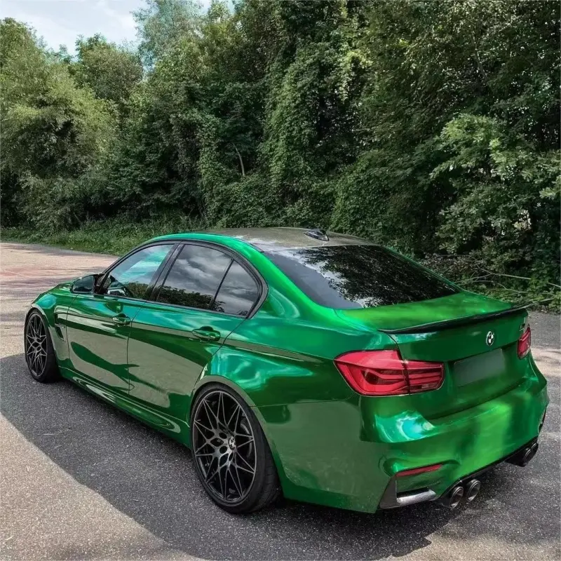 Gloss Diamond Lizard Green Car Wrap | Metallic Diamond Lizard Green Vinyl