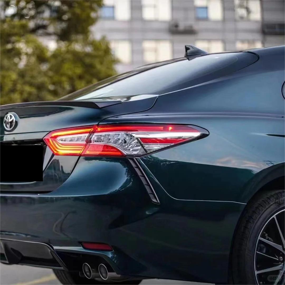 Cool Gloss Dark Green Car Wrap | Gloss Metallic Dark Green Vinyl Wraps