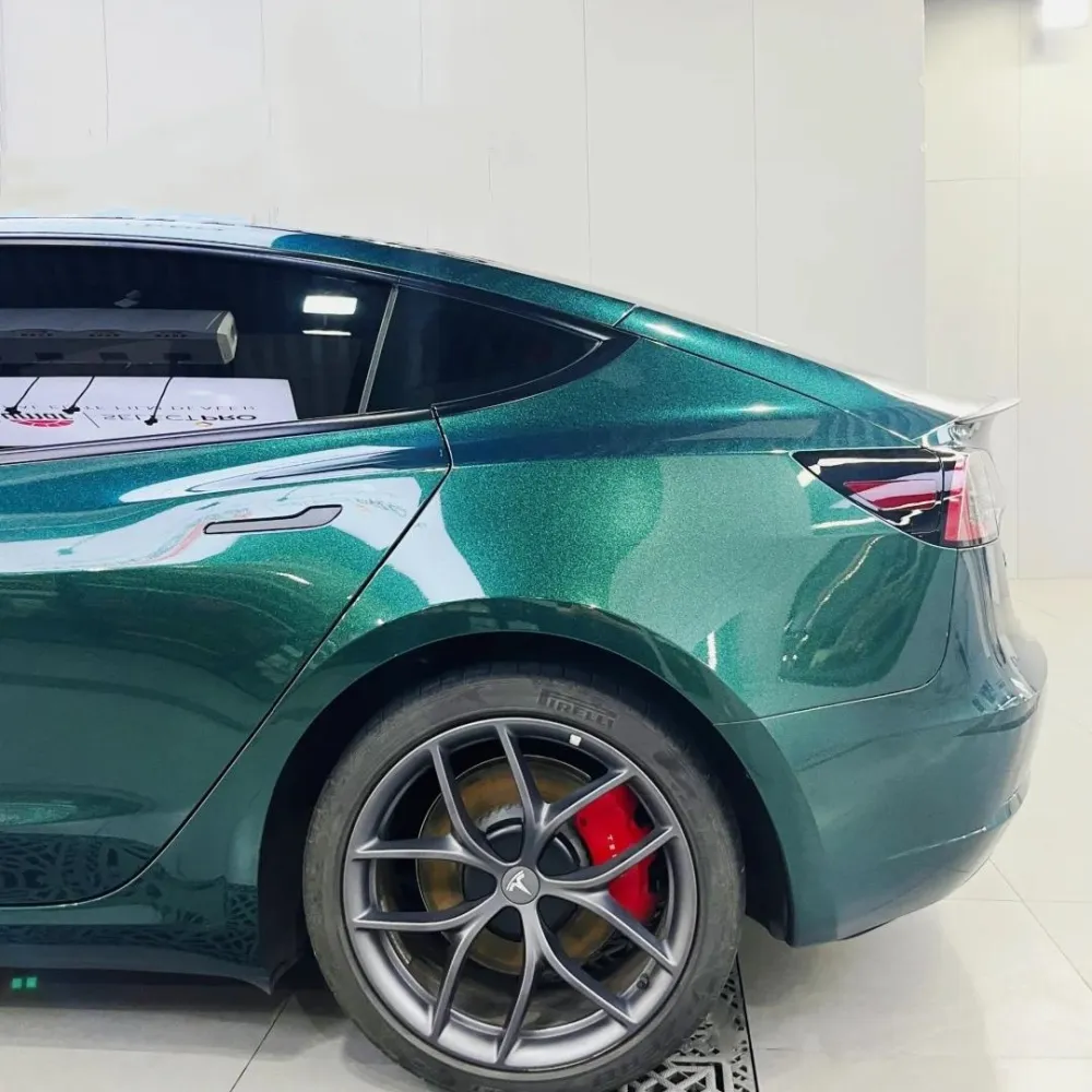 Gloss Emerald Green Wrap | Diamond Emerald Green Car Wraps