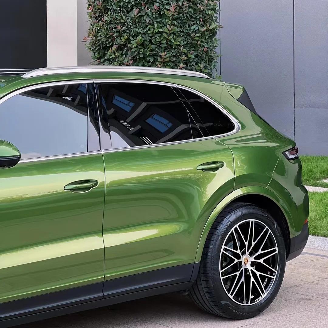 Best Mamba Green Metallic Wrap | Gloss Mamba Green Car Wraps - ALUKOVINYL