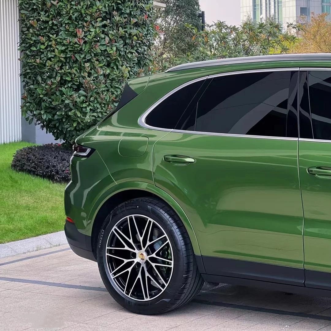Best Mamba Green Metallic Wrap | Gloss Mamba Green Car Wraps - ALUKOVINYL