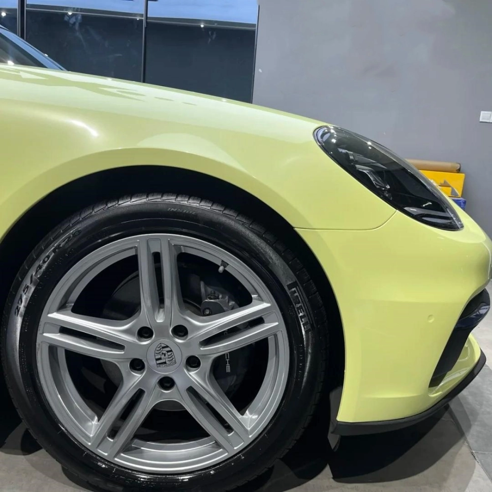 Gloss Light Yellow Vinyl Wrap | Light Yellow Car Wraps - ALUKOVINYL