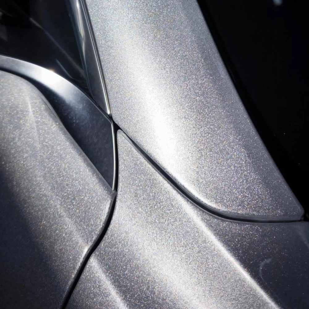 Gloss Diamond Silver Car Wrap | Metallic Diamond Silver Vinyl Wraps