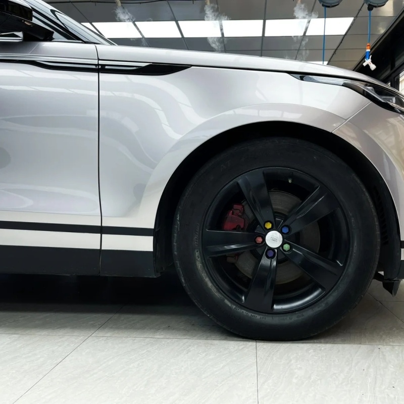 Gloss Velar Silver Car Wrap | Land Rover Velar Silver Wraps