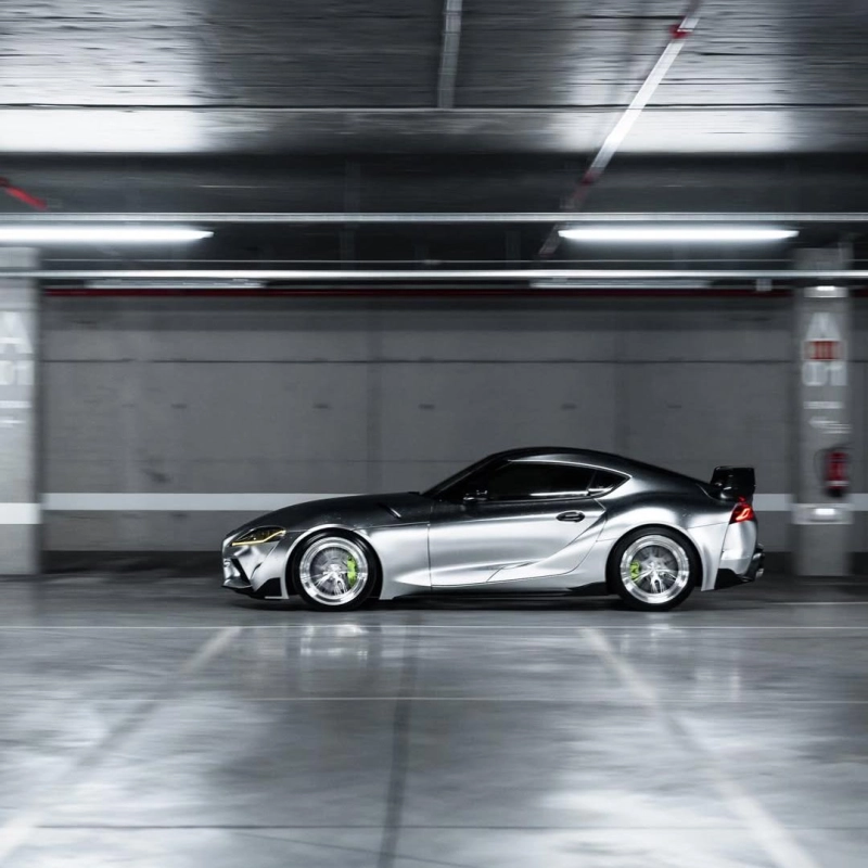 Metallic Satin Chrome Silver Wraps - ALUKOVINYL