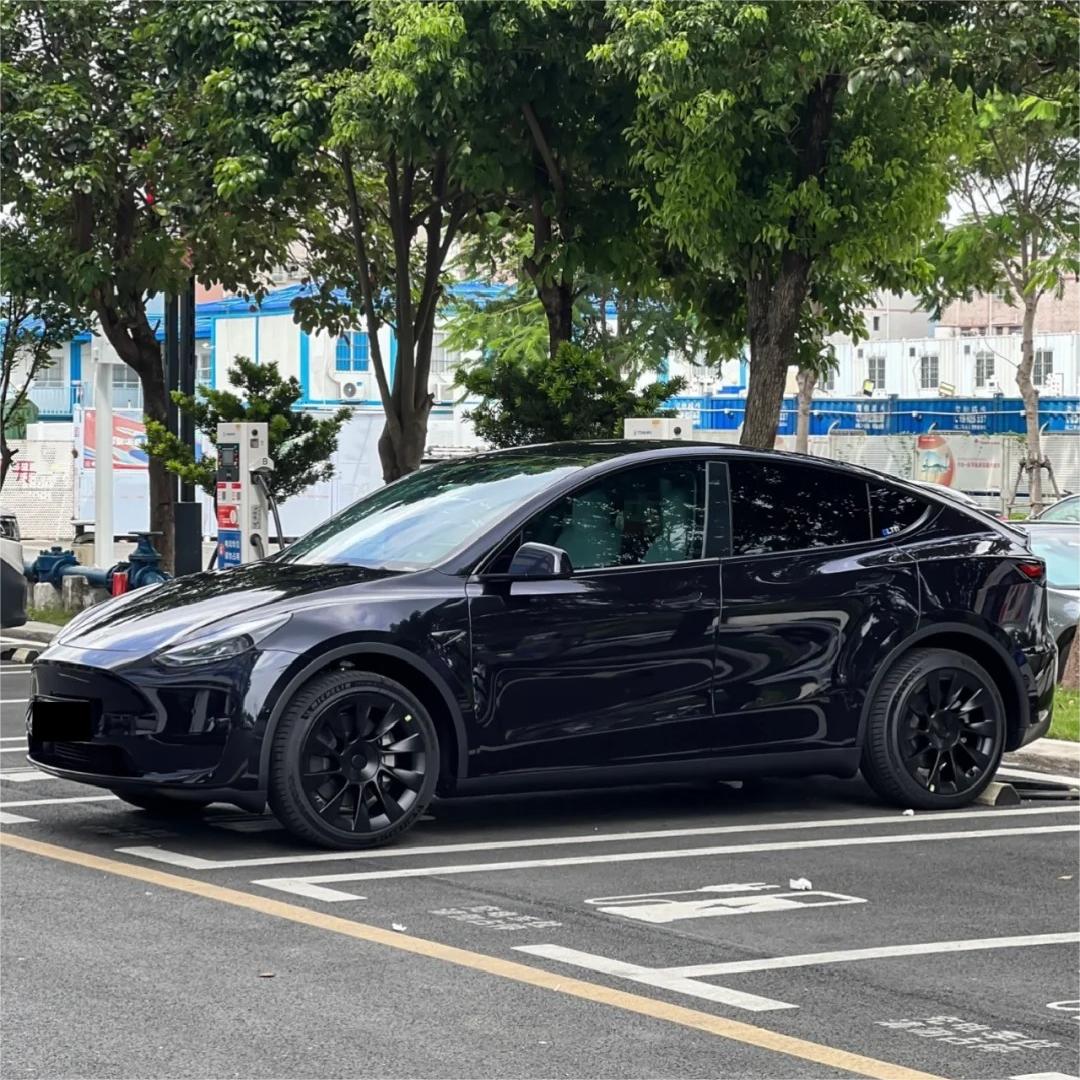 Gloss Navarra Blue Car Wrap | Metallic Navarra Blue Vinyl Wraps ...