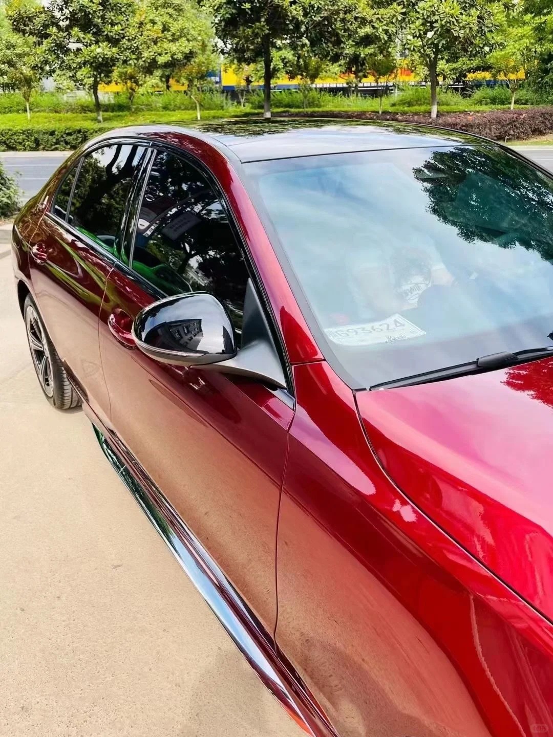Glossy Metallic Liquid Dragon Blood Red Car vinyl Wrap