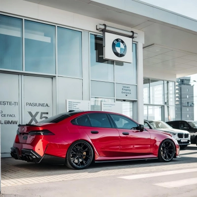 Best Gloss Liquid Ruby Red Car Wrap | Metallic Liquid Ruby Red Vinyl Wraps