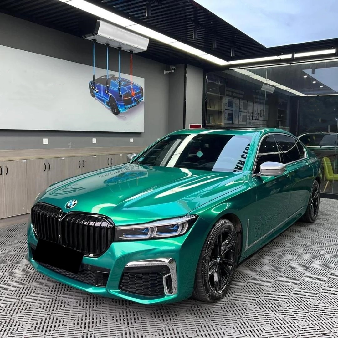 Discover the Elegance of the Gloss Metallic Emerald Green Car Wrap