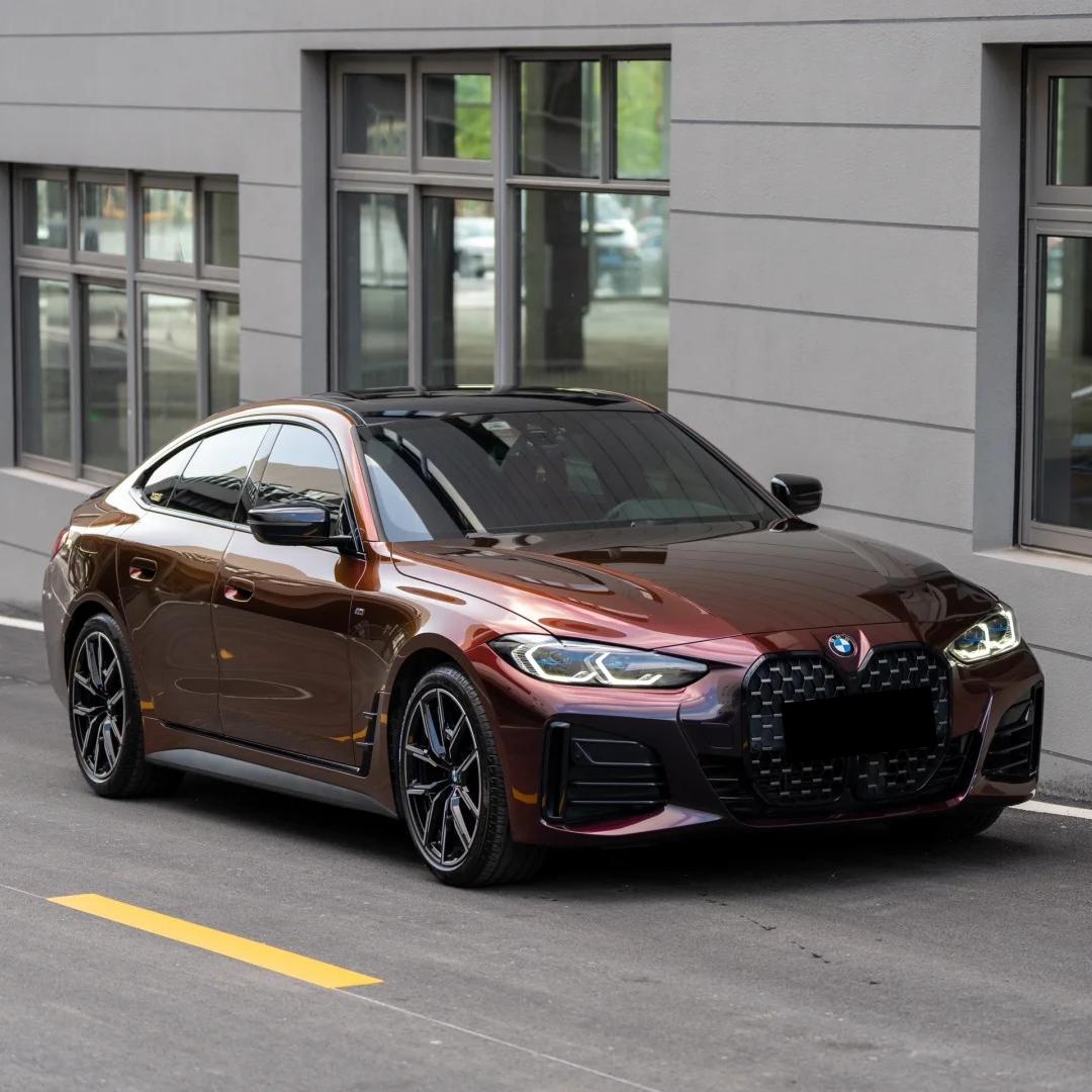 Transform Your Ride: The Gloss Glitter Chameleon Black Red Car Wrap