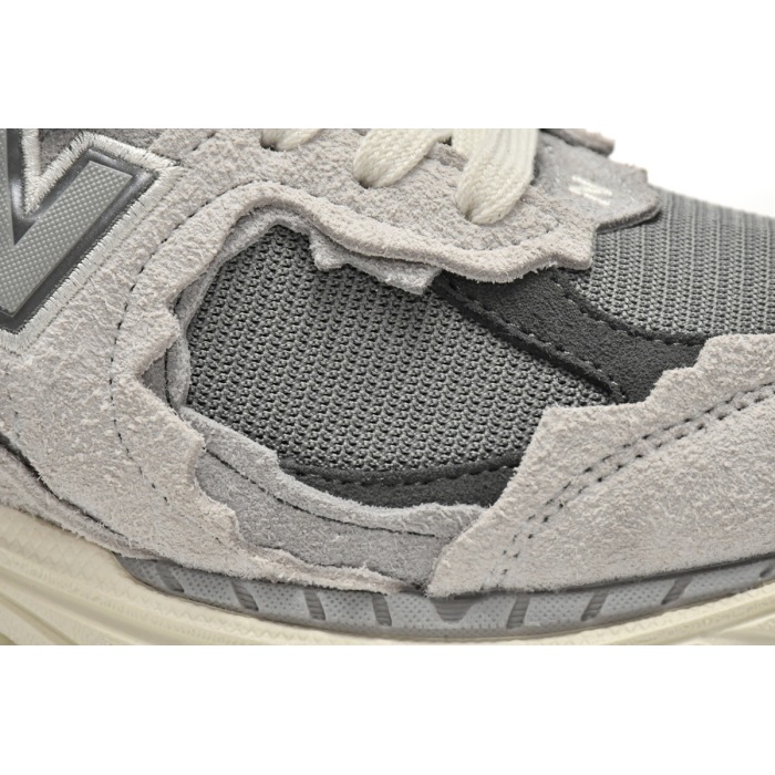 New Balance 2002R Cloud Ash M2002RDA