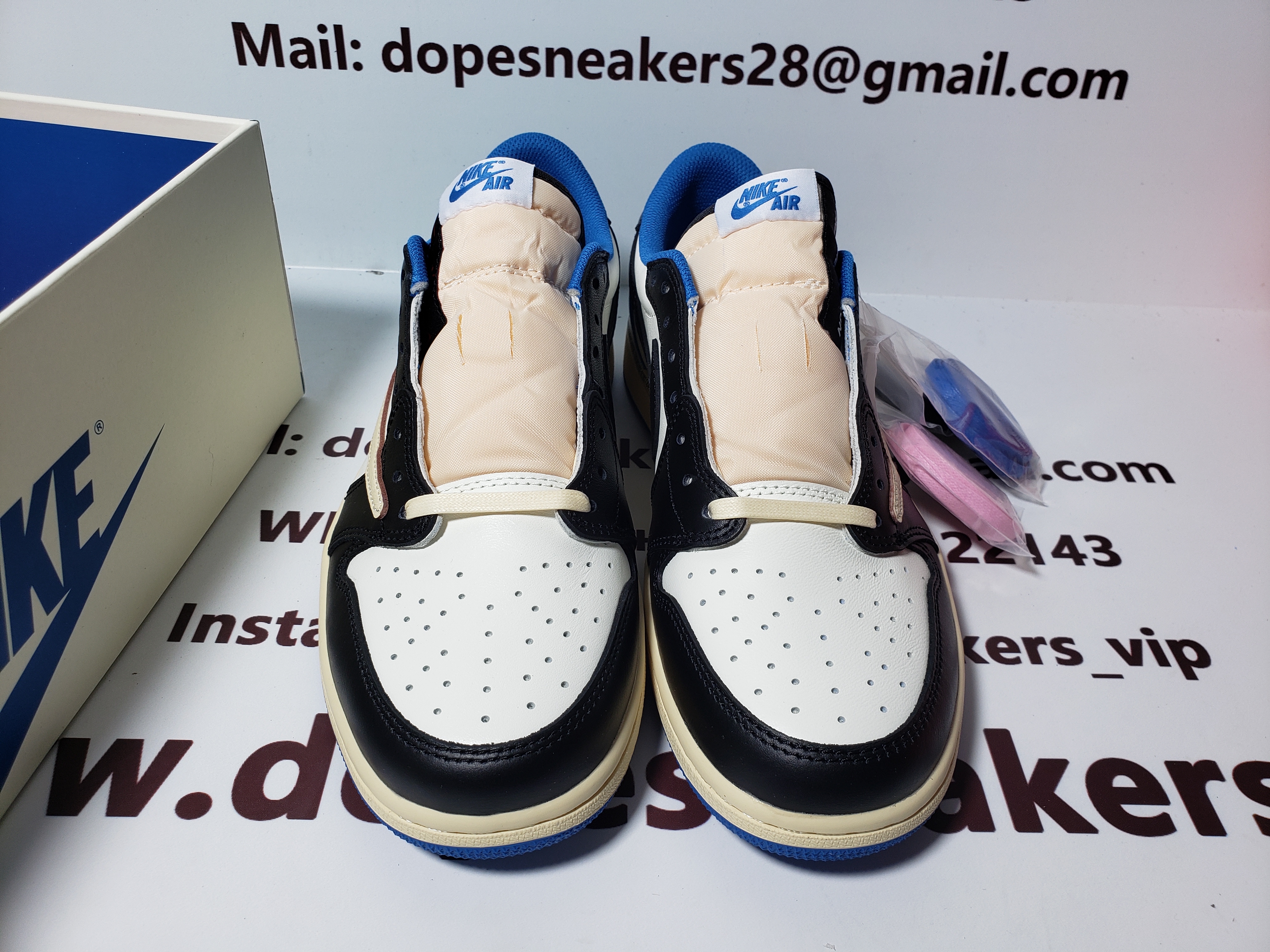 Dopesneakers QC Pictures |FAKE Travis Scott x Fragment Design x Air ...