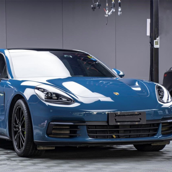 Best Ravoony Glossy Porsche Deep Blue Car Vinyl Wrap - ravoony.com