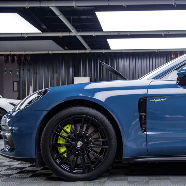 Best Ravoony Glossy Porsche Deep Blue Car Vinyl Wrap - ravoony.com