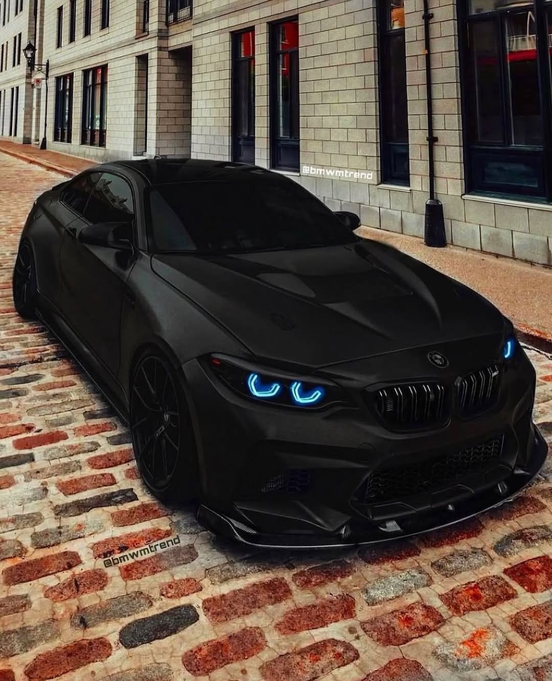 How to Wrap Your Car with Custom Vinyl Like a Pro