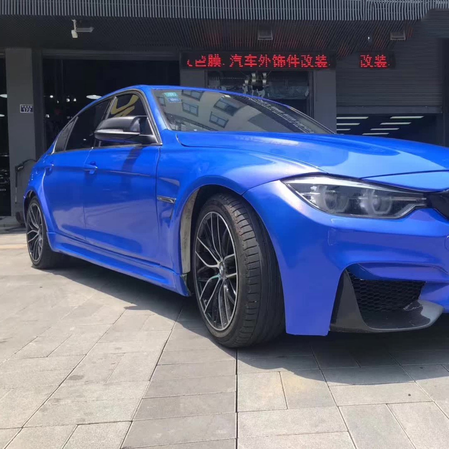 Best Glossy Diamond Blue Red Vinyl Car Wrap K-4002