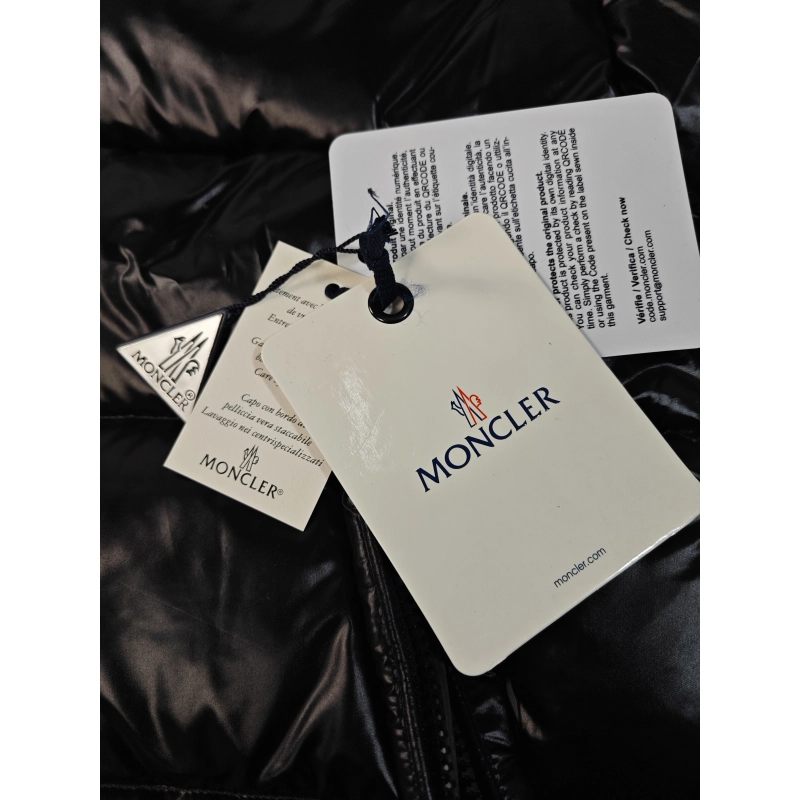 Moncler Puffer Jacket Black For Men (NFC) From Obo Sneaker