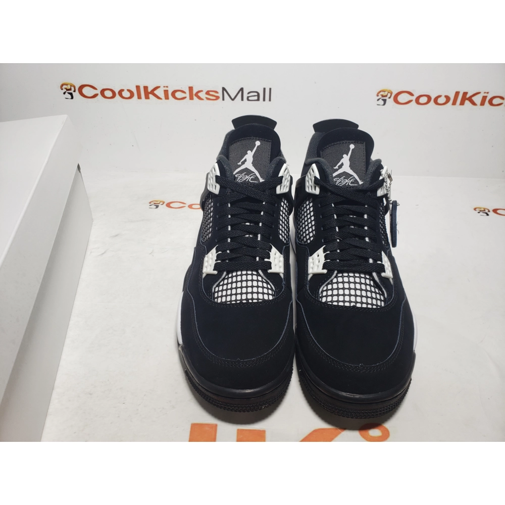 GET Air Jordan 4 Retro White Thunder FQ8138-001