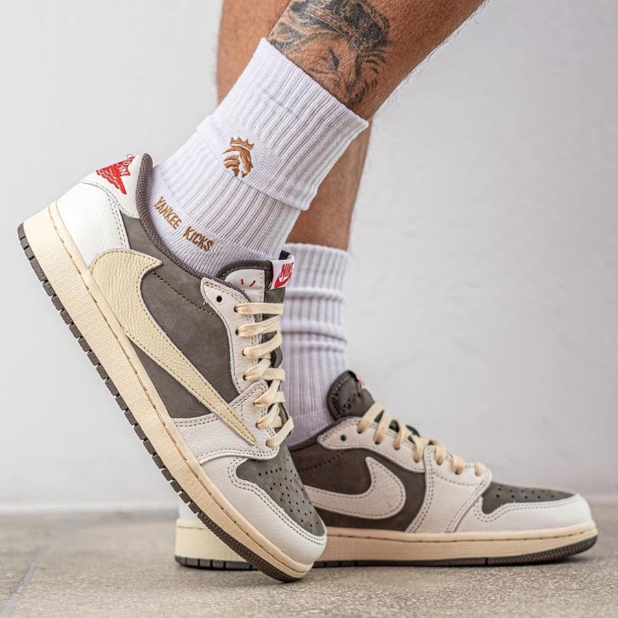 Replica Air Jordan 1 Low Travis Scott | Fake Travis Scott x Air Jordan ...