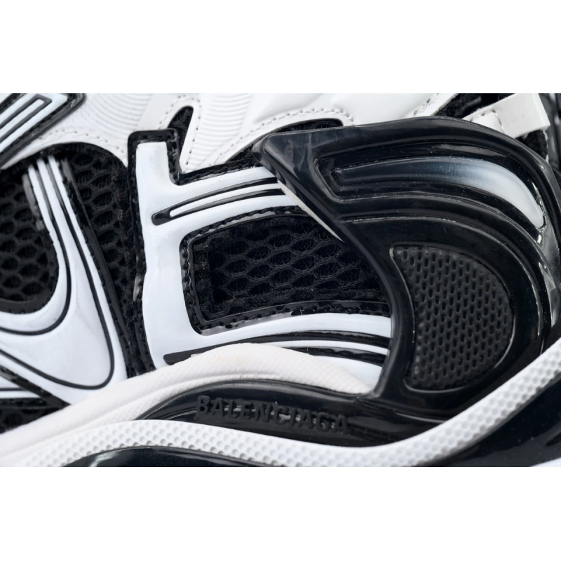 PK God Batch Balenciaga Runner Sneaker 'White Black' 772774 W3RMU 9010 ...