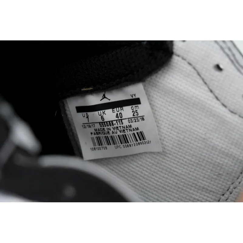 Air Jordan 1 Retro High OG 'Best Hand in the Game - Blue Moon' 555088 ...